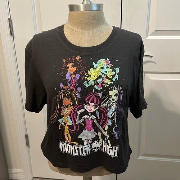 iron gate | Tops | Monster High By Iron Gate Crop Top Sz Xl Casual ...